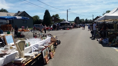 Brocante de l'ES Bleid - fr - Brocantes.be
